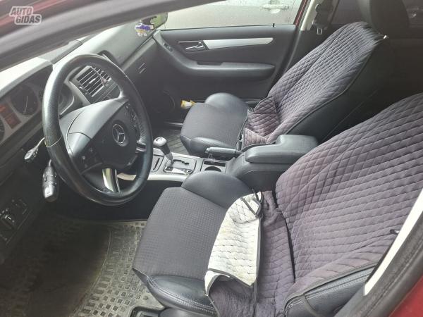 Mercedes-Benz B 200 2007 in Vilnius, with an engine capacity of 2.00 L and mileage of 259 thousand km for 999 €, photo 7 on AUTOMOTO.COM.LV