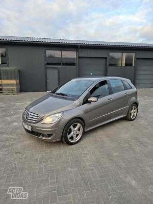 Mercedes-Benz B 200 2008 in Kretinga, with an engine capacity of 2.00 L and mileage of 249 thousand km for 1650 €, photo  on AUTOMOTO.COM.LV