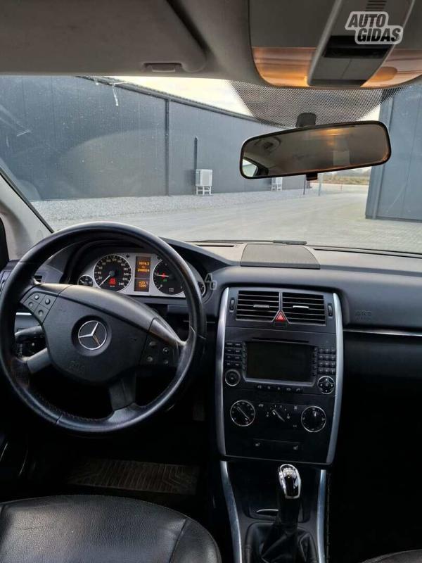 Mercedes-Benz B 200 2008 in Kretinga, with an engine capacity of 2.00 L and mileage of 249 thousand km for 1650 €, photo 9 on AUTOMOTO.COM.LV