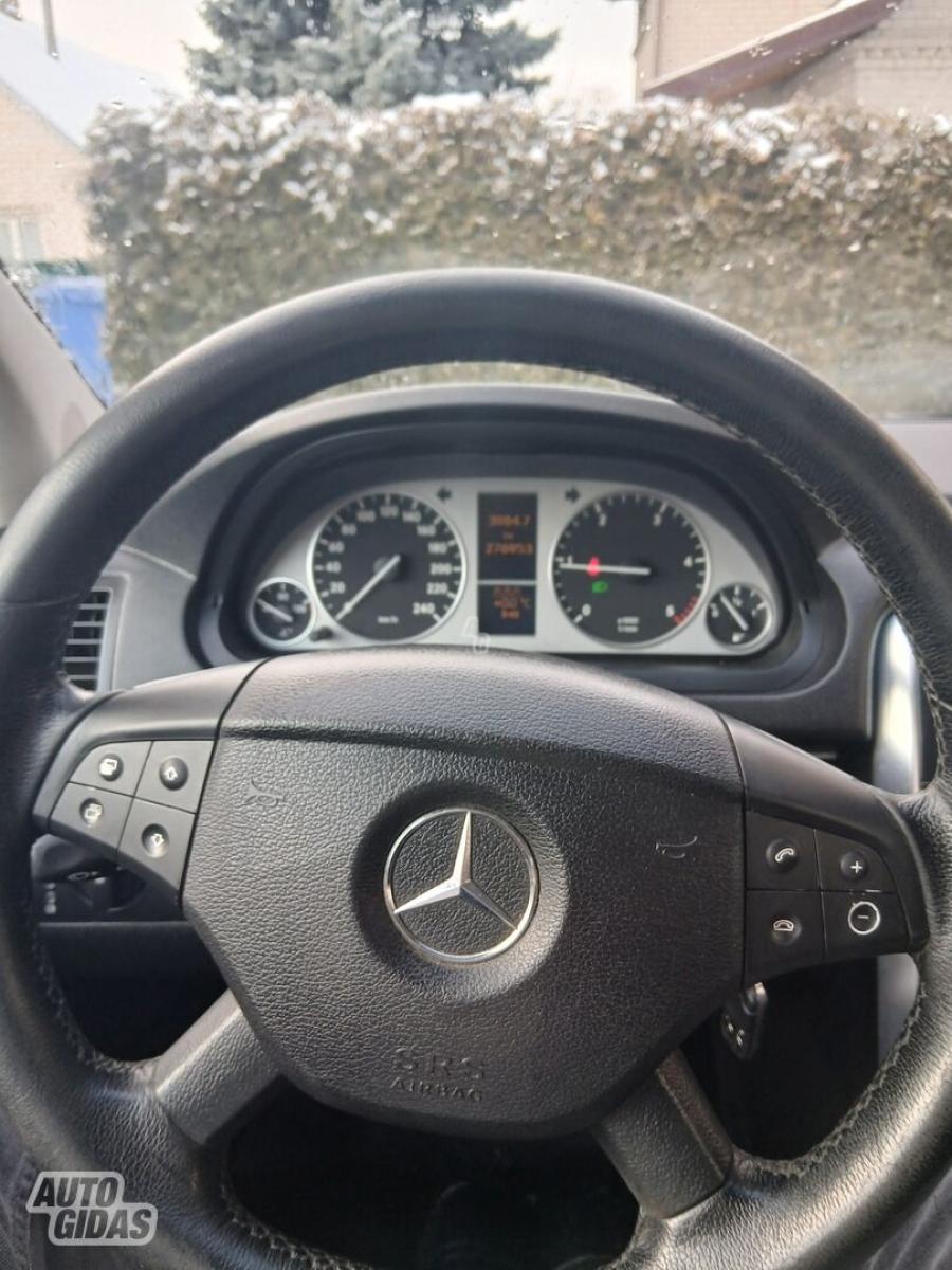 Mercedes-Benz B 200 2008 in Jonava, with an engine capacity of 2.00 L and mileage of 270 thousand km for 2100 €, photo 5 on AUTOMOTO.COM.LV