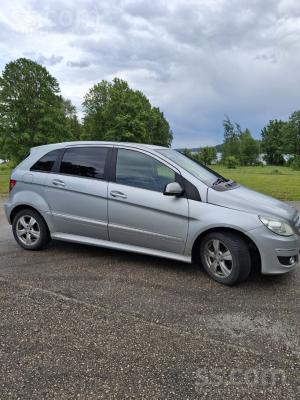 Mercedes-Benz B 200 2010 in Aizkraukle, with an engine capacity of 2.00 L and mileage of 245 thousand km for 5000 €, photo 2 on AUTOMOTO.COM.LV