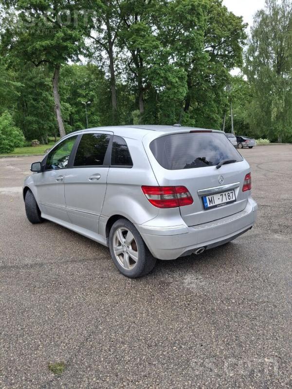 Mercedes-Benz B 200 2010 in Aizkraukle, with an engine capacity of 2.00 L and mileage of 245 thousand km for 5000 €, photo 4 on AUTOMOTO.COM.LV