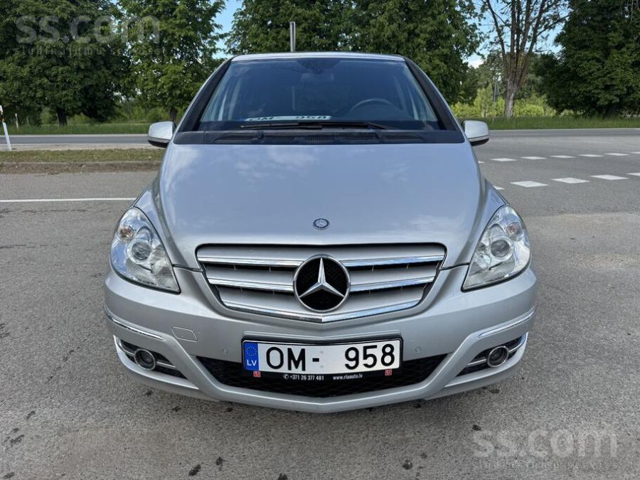 Mercedes-Benz B 200 2011 Ogre, ar dzinēja tilpumu 2.00 L un nobraukumu 168 tūkst. km par 5680 €, foto 3 vietnē AUTOMOTO.COM.LV