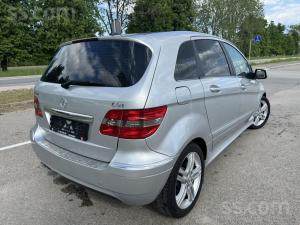 Mercedes-Benz B 200 2011 Ogre, ar dzinēja tilpumu 2.00 L un nobraukumu 168 tūkst. km par 5680 €, foto 7 vietnē AUTOMOTO.COM.LV