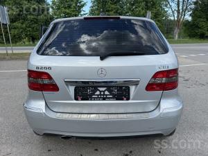 Mercedes-Benz B 200 2011 Ogre, ar dzinēja tilpumu 2.00 L un nobraukumu 168 tūkst. km par 5680 €, foto 9 vietnē AUTOMOTO.COM.LV