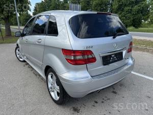 Mercedes-Benz B 200 2011 Ogre, ar dzinēja tilpumu 2.00 L un nobraukumu 168 tūkst. km par 5680 €, foto 10 vietnē AUTOMOTO.COM.LV