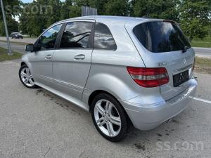 Mercedes-Benz B 200 2011 Ogre, ar dzinēja tilpumu 2.00 L un nobraukumu 168 tūkst. km par 5680 €, foto 11 vietnē AUTOMOTO.COM.LV