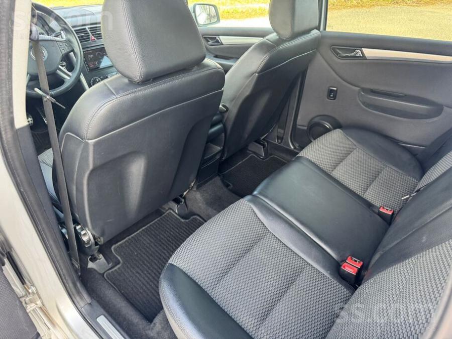 Mercedes-Benz B 200 2011 Ogre, ar dzinēja tilpumu 2.00 L un nobraukumu 168 tūkst. km par 5680 €, foto 18 vietnē AUTOMOTO.COM.LV