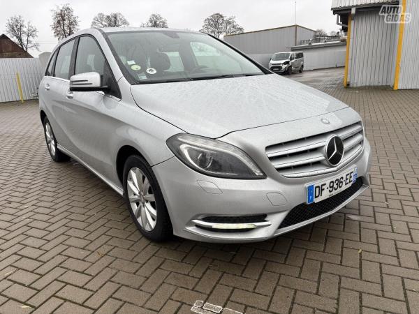 Mercedes-Benz B 200 2014 Tauragė, ar dzinēja tilpumu 1.80 L un nobraukumu 290 tūkst. km par 5500 €, foto 3 vietnē AUTOMOTO.COM.LV