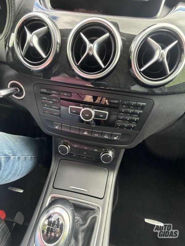 Mercedes-Benz B 200 2014 Viļņa, ar dzinēja tilpumu 2.00 L un nobraukumu 345 tūkst. km par 3750 €, foto 2 vietnē AUTOMOTO.COM.LV