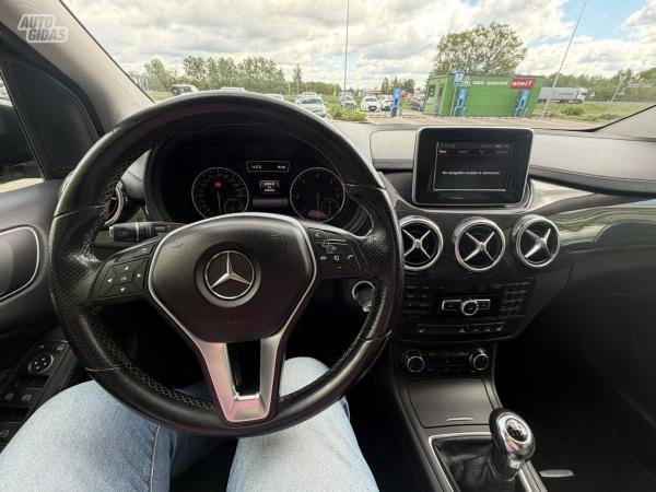 Mercedes-Benz B 200 2014 Viļņa, ar dzinēja tilpumu 2.00 L un nobraukumu 345 tūkst. km par 3750 €, foto 3 vietnē AUTOMOTO.COM.LV