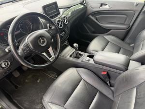 Mercedes-Benz B 200 2014 Viļņa, ar dzinēja tilpumu 2.00 L un nobraukumu 345 tūkst. km par 3750 €, foto 7 vietnē AUTOMOTO.COM.LV