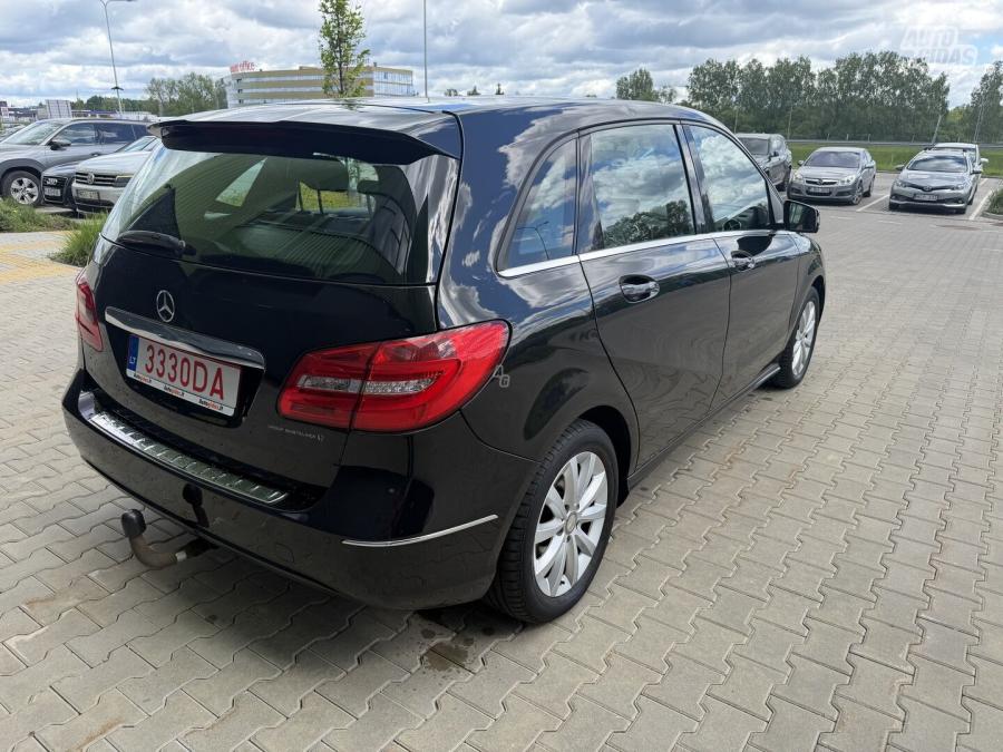 Mercedes-Benz B 200 2014 Viļņa, ar dzinēja tilpumu 2.00 L un nobraukumu 345 tūkst. km par 3750 €, foto 9 vietnē AUTOMOTO.COM.LV