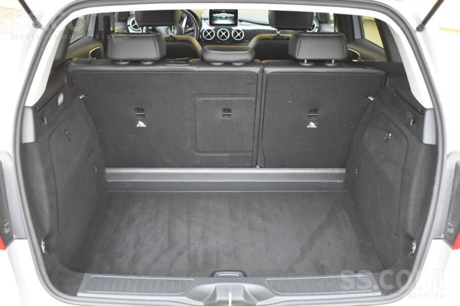 Mercedes-Benz B 200 2016 in Talsi, with an engine capacity of 2.00 L and mileage of 149 thousand km for 12700 €, photo 10 on AUTOMOTO.COM.LV