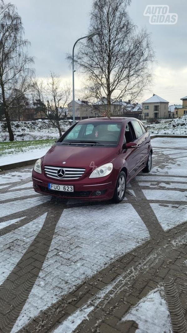 Mercedes-Benz B 200 2005 Radviliškis, ar dzinēja tilpumu 2.00 L un nobraukumu 350 tūkst. km par 1250 €, foto 1 vietnē AUTOMOTO.COM.LV