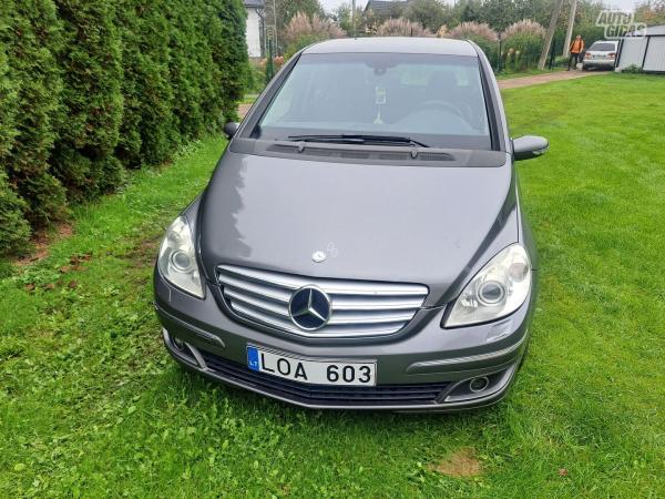 Mercedes-Benz B 200 2008 Viļņa vietnē Mercedes-Benz B 200 2008 Viļņa, ar dzinēja tilpumu 1.90 L un nobraukumu 350 tūkst. km par 1999 €, foto 1 vietnē AUTOMOTO.COM.LV