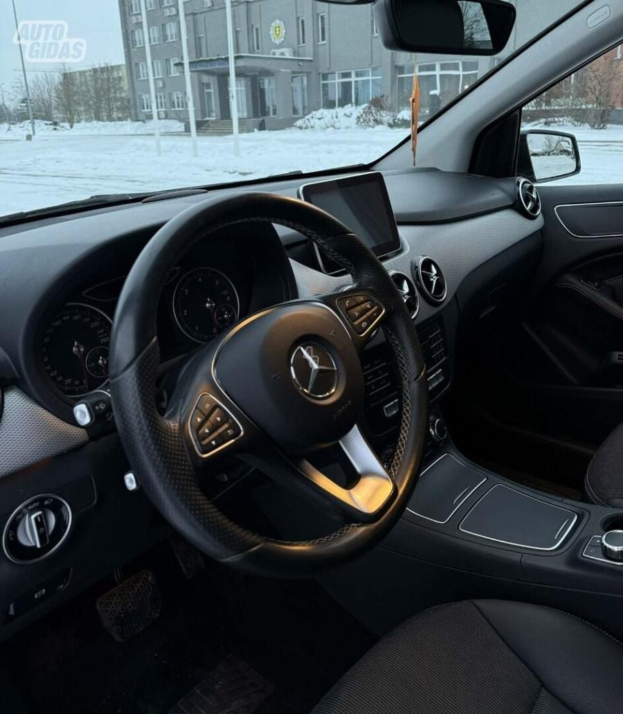 Mercedes-Benz B 200 2015 Kauņa, ar dzinēja tilpumu 2.10 L un nobraukumu 333 tūkst. km par 6499 €, foto 9 vietnē AUTOMOTO.COM.LV
