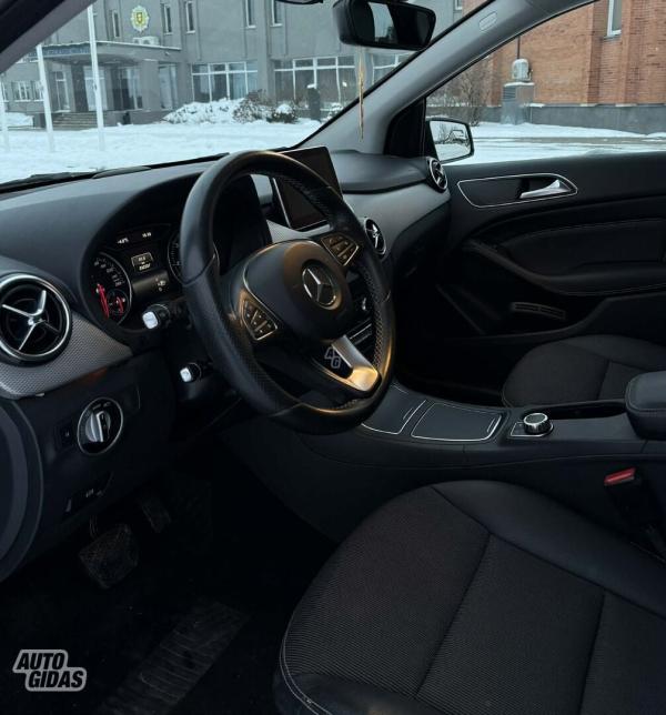 Mercedes-Benz B 200 2015 Kauņa, ar dzinēja tilpumu 2.10 L un nobraukumu 333 tūkst. km par 6499 €, foto 10 vietnē AUTOMOTO.COM.LV