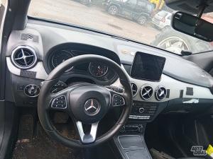 Mercedes-Benz B 200 2018 in Vilnius, with an engine capacity of 2.10 L and mileage of 299 thousand km for 5400 €, photo 3 on AUTOMOTO.COM.LV