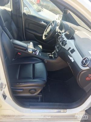 Mercedes-Benz B 200 2018 in Vilnius, with an engine capacity of 2.10 L and mileage of 299 thousand km for 5400 €, photo 6 on AUTOMOTO.COM.LV