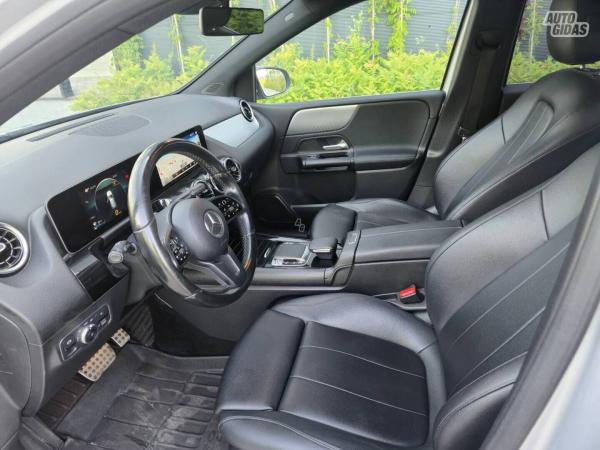 Mercedes-Benz B 200 2020 in Vilnius, with an engine capacity of 2.20 L and mileage of 153 thousand km for 13000 €, photo 9 on AUTOMOTO.COM.LV