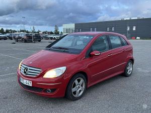 Red Mercedes-Benz B 200 2005 in Vilnius, with an engine capacity of 2.04 L and mileage of 278 thousand km for 2990 €, photo 12 on AUTOMOTO.COM.LV