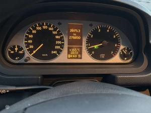 Red Mercedes-Benz B 200 2005 in Vilnius, with an engine capacity of 2.04 L and mileage of 278 thousand km for 2990 €, photo 28 on AUTOMOTO.COM.LV