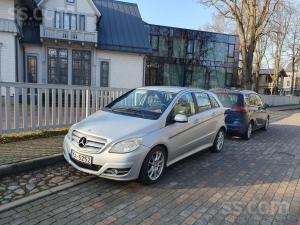 Mercedes-Benz B 200 2010 Liepāja, ar dzinēja tilpumu 2.00 L un nobraukumu 340 tūkst. km par 3800 €, foto  vietnē AUTOMOTO.COM.LV