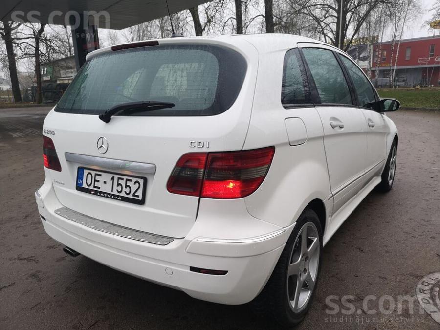White Mercedes-Benz B 200 2006 in Riga, with an engine capacity of 2.00 L and mileage of 0 thousand km for 2890 €, photo 7 on AUTOMOTO.COM.LV