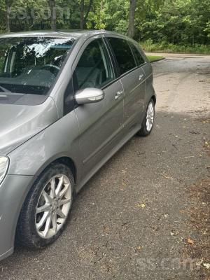 Balts Mercedes-Benz B 200 2006 Daugavpils, ar dzinēja tilpumu 2.00 L un nobraukumu 203 tūkst. km par 1600 €, foto 4 vietnē AUTOMOTO.COM.LV