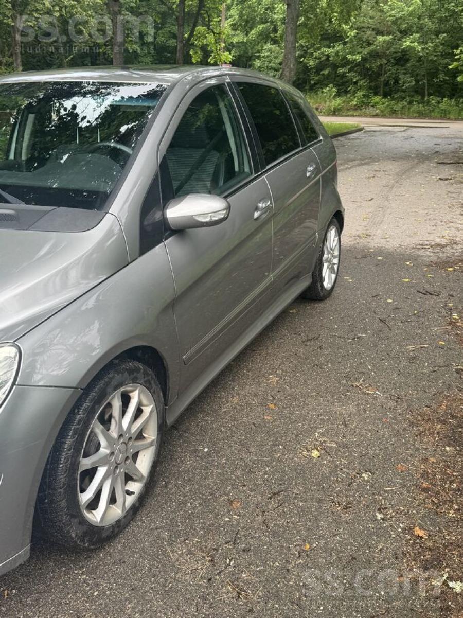 Balts Mercedes-Benz B 200 2006 Daugavpils, ar dzinēja tilpumu 2.00 L un nobraukumu 203 tūkst. km par 1600 €, foto 4 vietnē AUTOMOTO.COM.LV