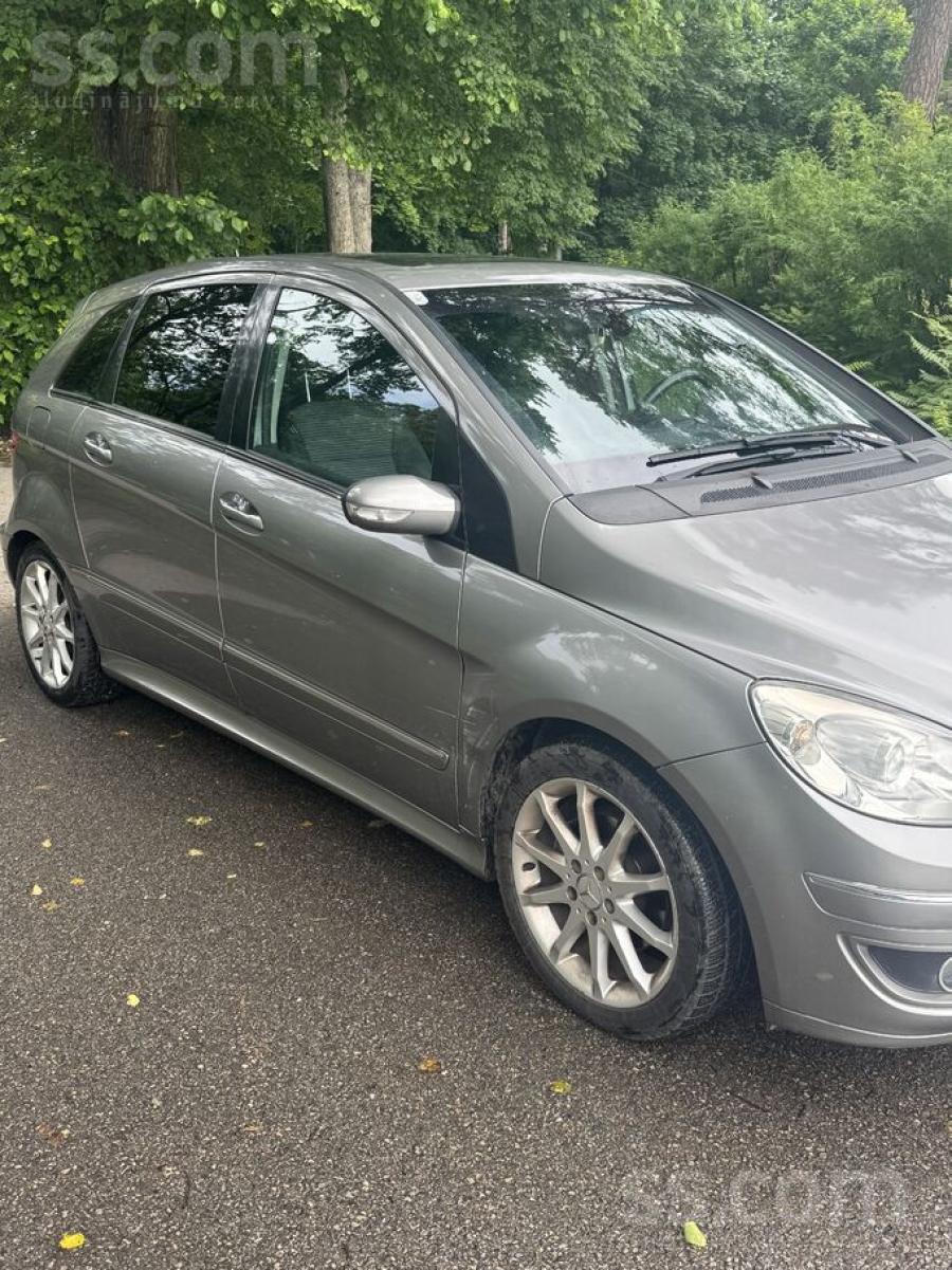 Balts Mercedes-Benz B 200 2006 Daugavpils, ar dzinēja tilpumu 2.00 L un nobraukumu 203 tūkst. km par 1600 €, foto 5 vietnē AUTOMOTO.COM.LV