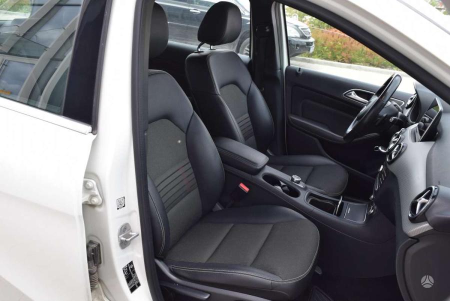 White Mercedes-Benz B 200 2015 in Vilnius, with an engine capacity of 1.99 L and mileage of 299 thousand km for 6150 €, photo 9 on AUTOMOTO.COM.LV