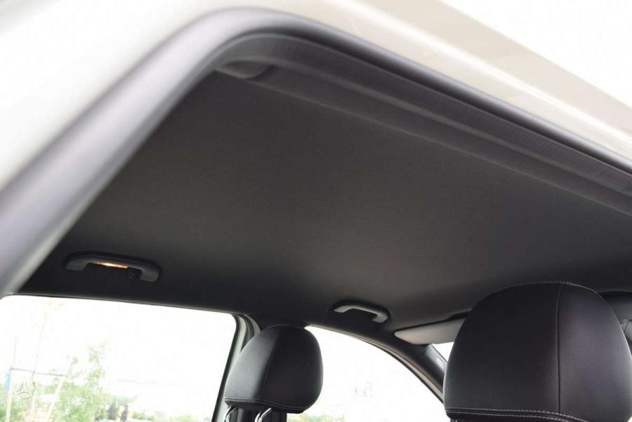White Mercedes-Benz B 200 2015 in Vilnius, with an engine capacity of 1.99 L and mileage of 299 thousand km for 6150 €, photo 11 on AUTOMOTO.COM.LV