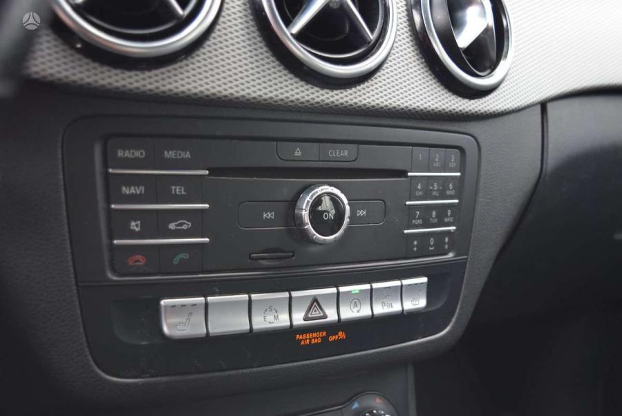 White Mercedes-Benz B 200 2015 in Vilnius, with an engine capacity of 1.99 L and mileage of 299 thousand km for 6150 €, photo 17 on AUTOMOTO.COM.LV