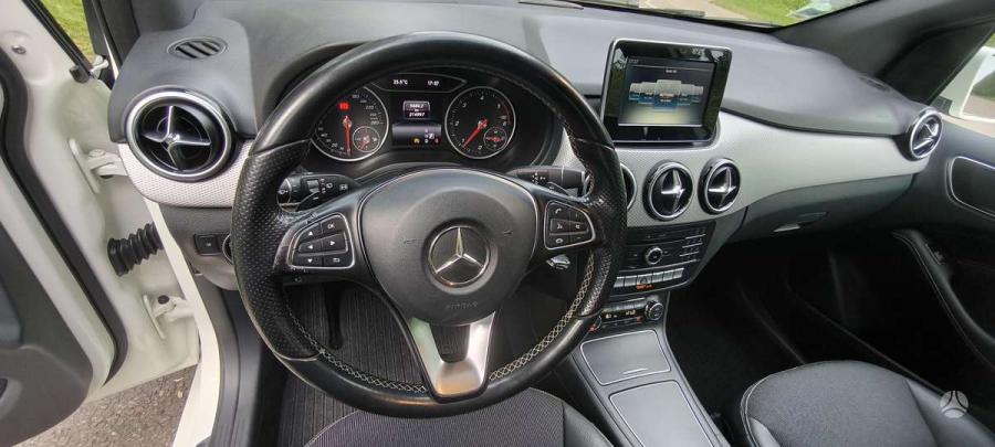 White Mercedes-Benz B 200 2015 in Kaunas, with an engine capacity of 2.14 L and mileage of 215 thousand km for 7300 €, photo 7 on AUTOMOTO.COM.LV