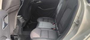White Mercedes-Benz B 200 2015 in Kaunas, with an engine capacity of 2.14 L and mileage of 215 thousand km for 7300 €, photo 9 on AUTOMOTO.COM.LV