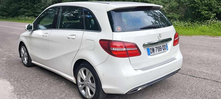 White Mercedes-Benz B 200 2015 in Kaunas, with an engine capacity of 2.14 L and mileage of 215 thousand km for 7300 €, photo 14 on AUTOMOTO.COM.LV