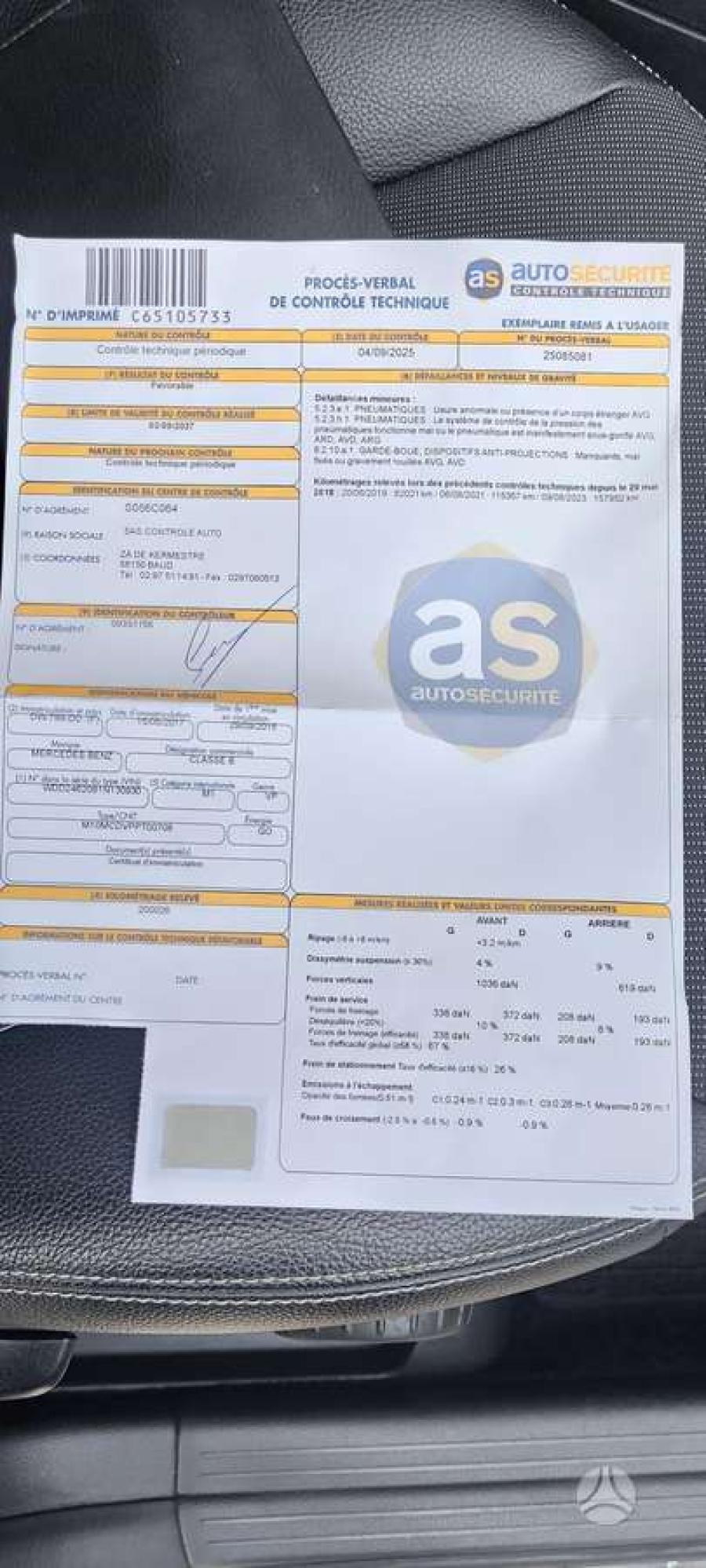 White Mercedes-Benz B 200 2015 in Kaunas, with an engine capacity of 2.14 L and mileage of 215 thousand km for 7300 €, photo 31 on AUTOMOTO.COM.LV