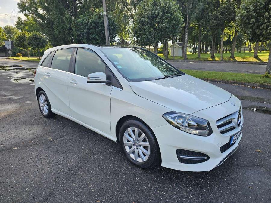 White Mercedes-Benz B 200 2015 in Taurage, with an engine capacity of 2.20 L and mileage of 327 thousand km for 6000 €, photo 7 on AUTOMOTO.COM.LV