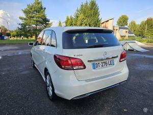 White Mercedes-Benz B 200 2015 in Taurage, with an engine capacity of 2.20 L and mileage of 327 thousand km for 6000 €, photo 11 on AUTOMOTO.COM.LV