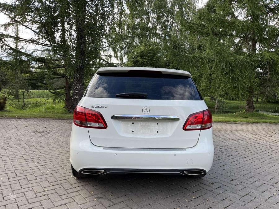 Balts Mercedes-Benz B 200 2016 Kaišiadorys, ar dzinēja tilpumu 2.10 L un nobraukumu 283 tūkst. km par 6450 €, foto 7 vietnē AUTOMOTO.COM.LV