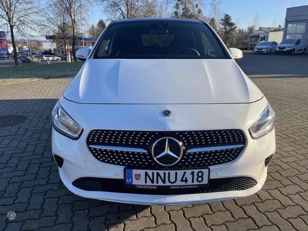 White Mercedes-Benz B 200 2021 in Alytus, with an engine capacity of 1.95 L and mileage of 196 thousand km for 15900 €, photo 5 on AUTOMOTO.COM.LV