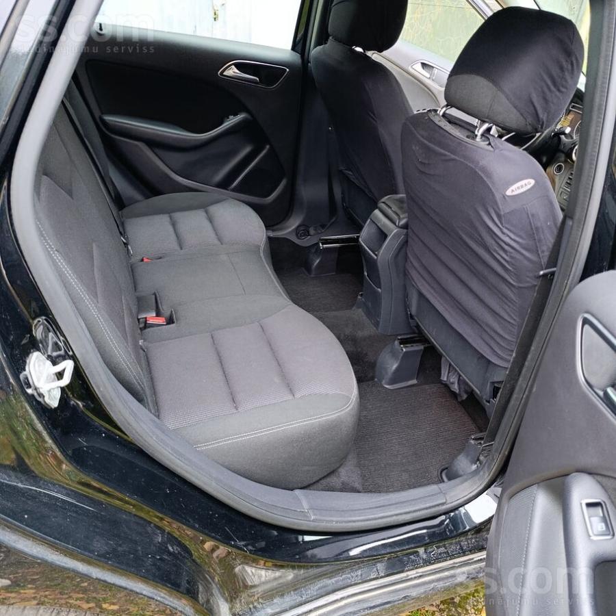 Black Mercedes-Benz B 220 2013 in Riga, with an engine capacity of 2.20 L and mileage of 252 thousand km for 6200 €, photo 10 on AUTOMOTO.COM.LV