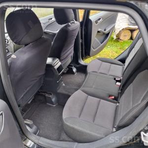 Black Mercedes-Benz B 220 2013 in Riga, with an engine capacity of 2.20 L and mileage of 252 thousand km for 6200 €, photo 11 on AUTOMOTO.COM.LV