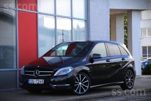 Черный Мерседес Б 220 2015 в Рига, объемом двигателя 2.20 л и пробегом 180 тыс. км за 9995 €, фото  на AUTOMOTO.COM.LV