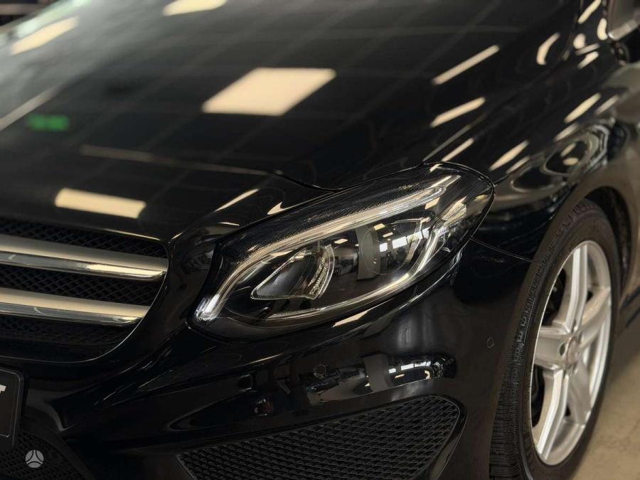 Black Mercedes-Benz B 220 2015 in Klaipeda, with an engine capacity of 2.20 L and mileage of 207 thousand km for 11500 €, photo 23 on AUTOMOTO.COM.LV
