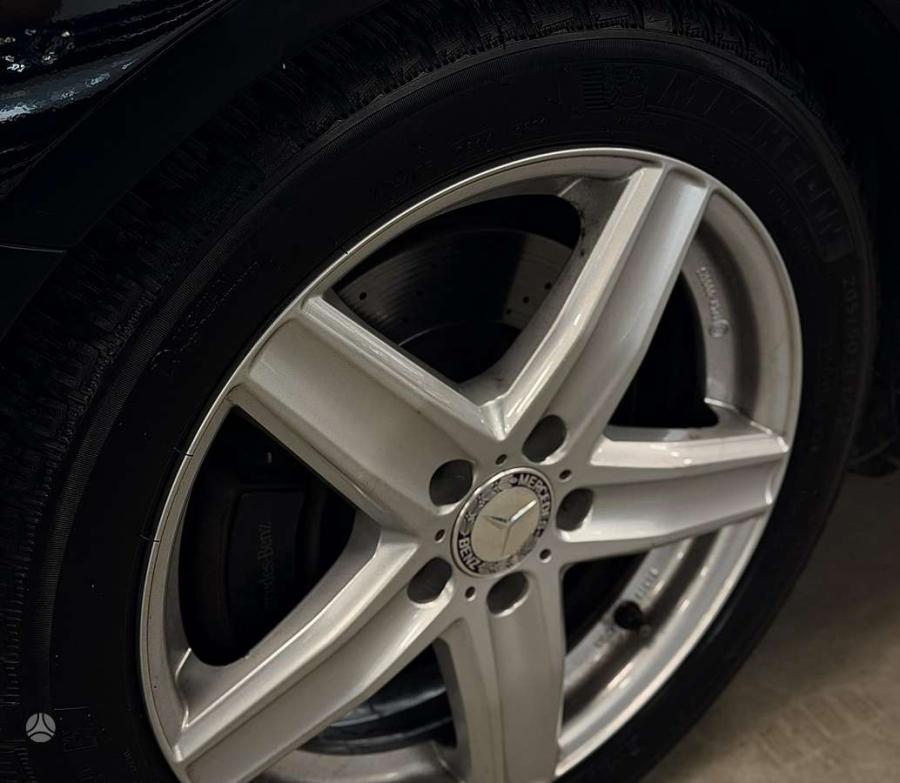 Black Mercedes-Benz B 220 2015 in Klaipeda, with an engine capacity of 2.20 L and mileage of 207 thousand km for 11500 €, photo 29 on AUTOMOTO.COM.LV