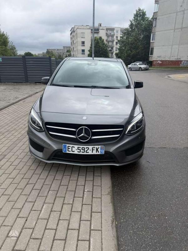 Brūns Mercedes-Benz B 220 2016 Viļņa, ar dzinēja tilpumu 2.14 L un nobraukumu 160 tūkst. km par 11450 €, foto 2 vietnē AUTOMOTO.COM.LV