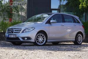 Grey Mercedes-Benz B 220 2014 in Riga, with an engine capacity of 2.10 L and mileage of 162 thousand km for 8390 €, photo 6 on AUTOMOTO.COM.LV